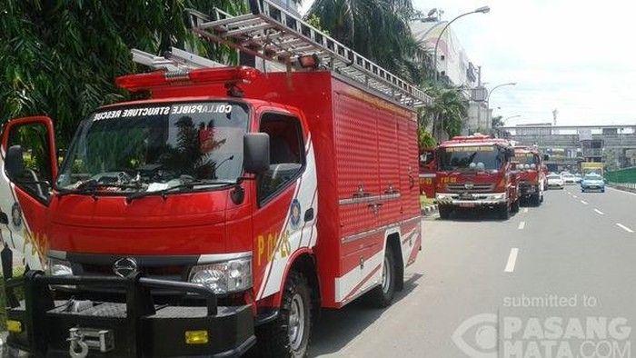 Api Dapur Hotel di Senayan Menyala Besar, 2 Mobil Damkar ke TKP