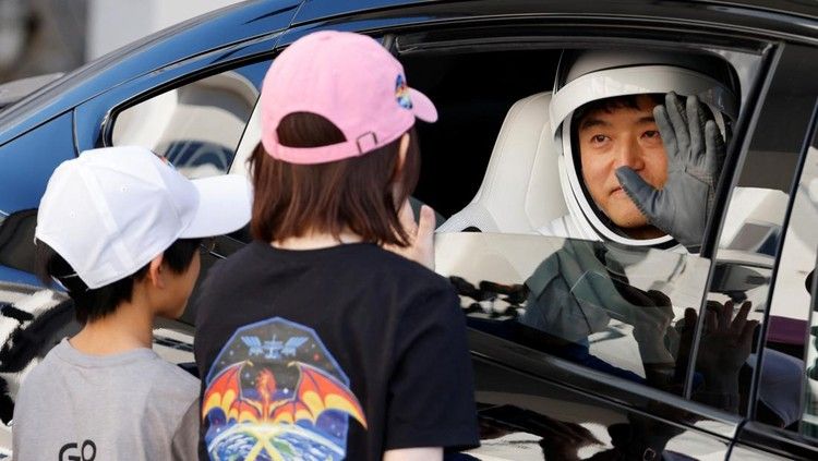 NASA Bersiap Luncurkan Misi Crew-10 ke ISS, Evakuasi Kru yang Terjebak