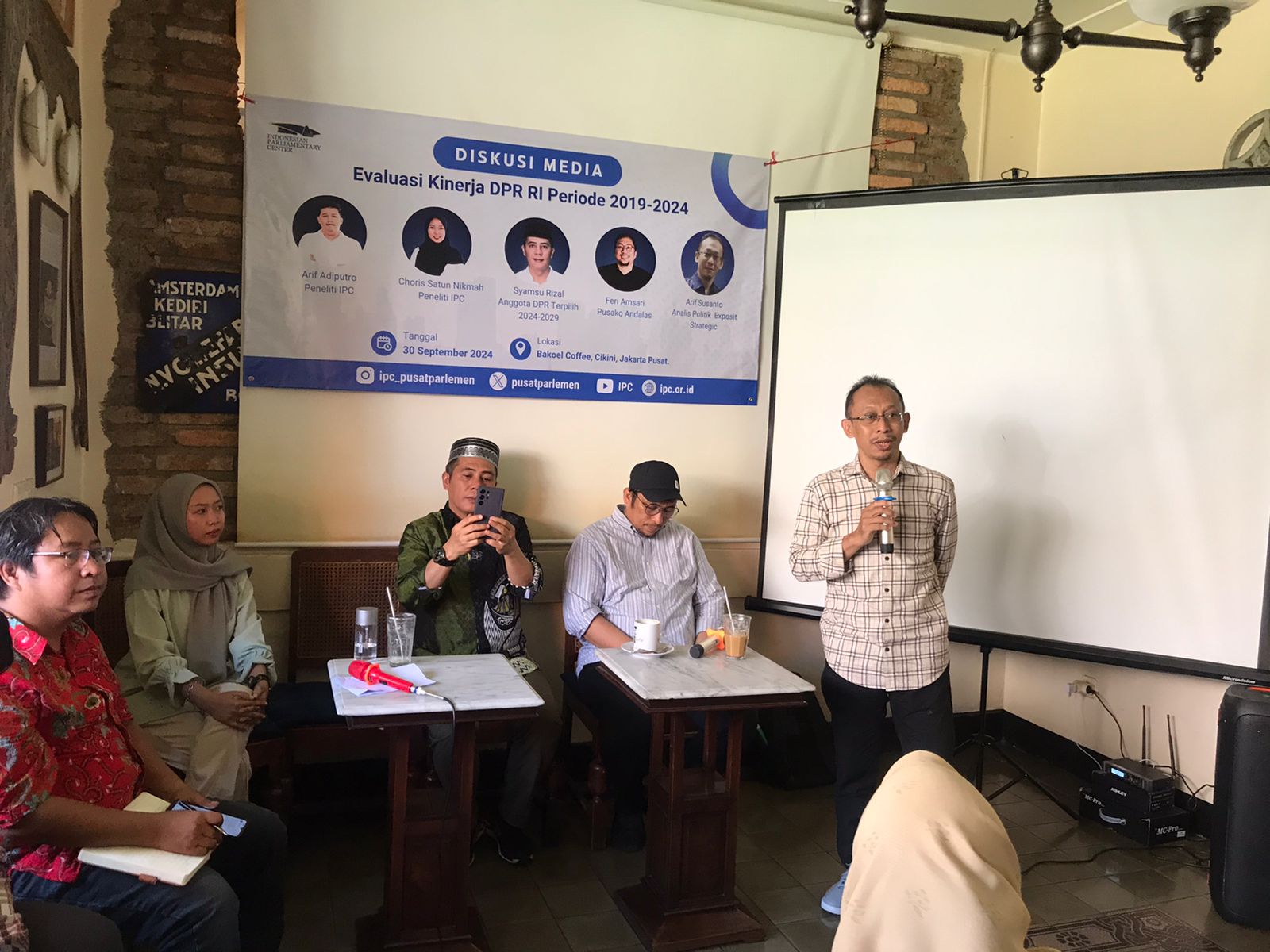 Pengamat Khawatir DPR RI Baru Dilantik Cuma Jadi Stempel Pemerintah