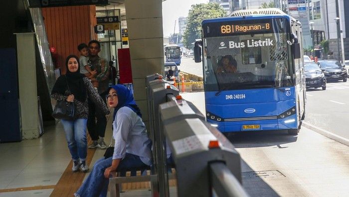 Naik Transjakarta, MRT, dan LRT Gratis pada 21 dan 24 April 2025