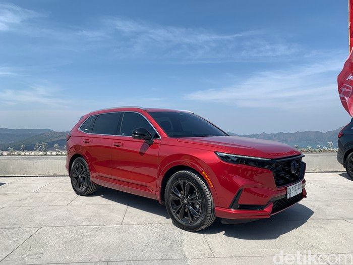 Honda CR-V Generasi Keenam: Mengapa Versi Hybrid Lebih Laris di Pasar Indonesia?