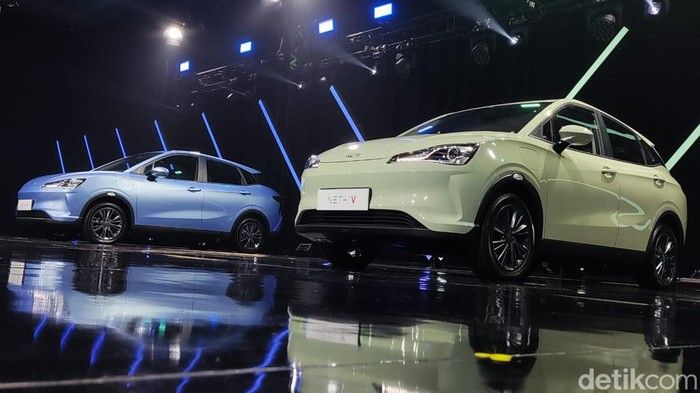 Pendatang Baru di Pasar Mobil Indonesia: Neta Pendatang Baru di Pasar Mobil Indonesia: Neta