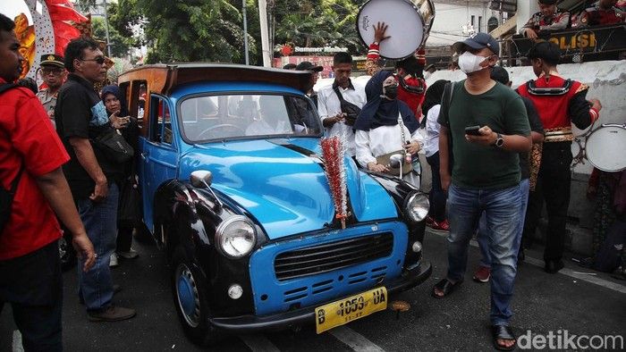 Kisah Legendaris Opelet Si Doel: Dari Kandang Ayam Hingga Kendaraan Ikonik