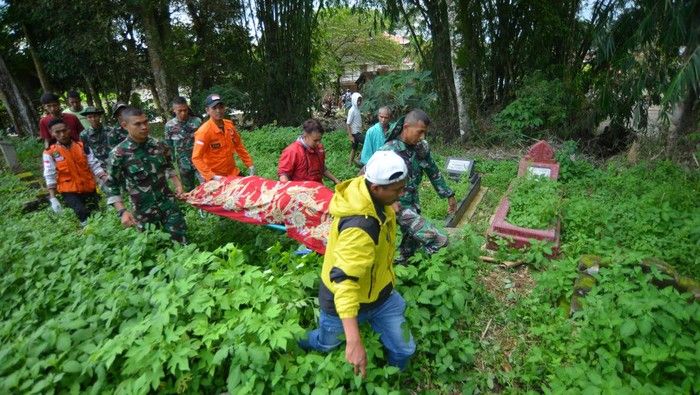 Identifikasi Korban Banjir Bandang Sumbar: 48 Jenazah Teridentifikasi, 8 Masih Dalam Proses