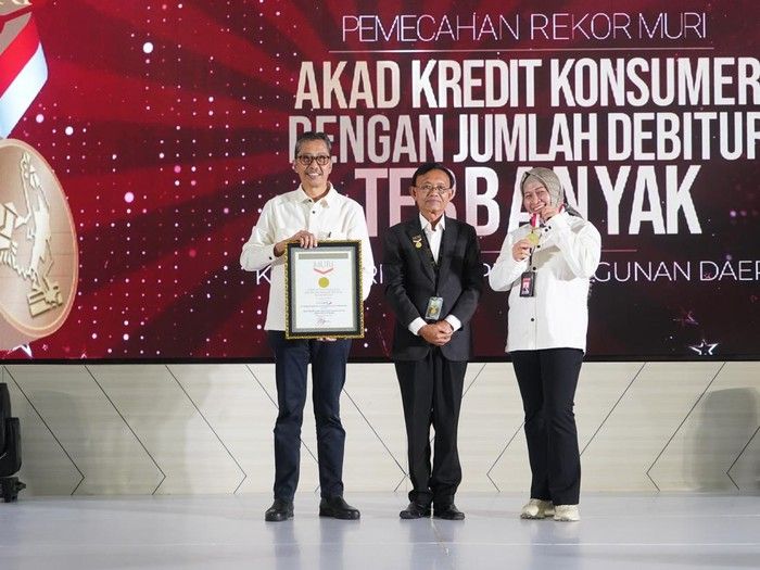 Bank Jatim Cetak Rekor MURI dengan Akad Kredit Massal: Dorongan untuk Pertumbuhan Ekonomi Jawa Timur