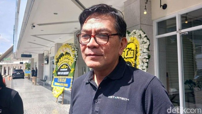 Keluarga Ray Sahetapy Buka Suara Mengenai Wasiat Pemakaman: Antara ...