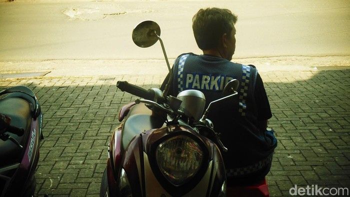 Penghasilan Jukir Minimarket: Fakta dan Hitung-hitungan